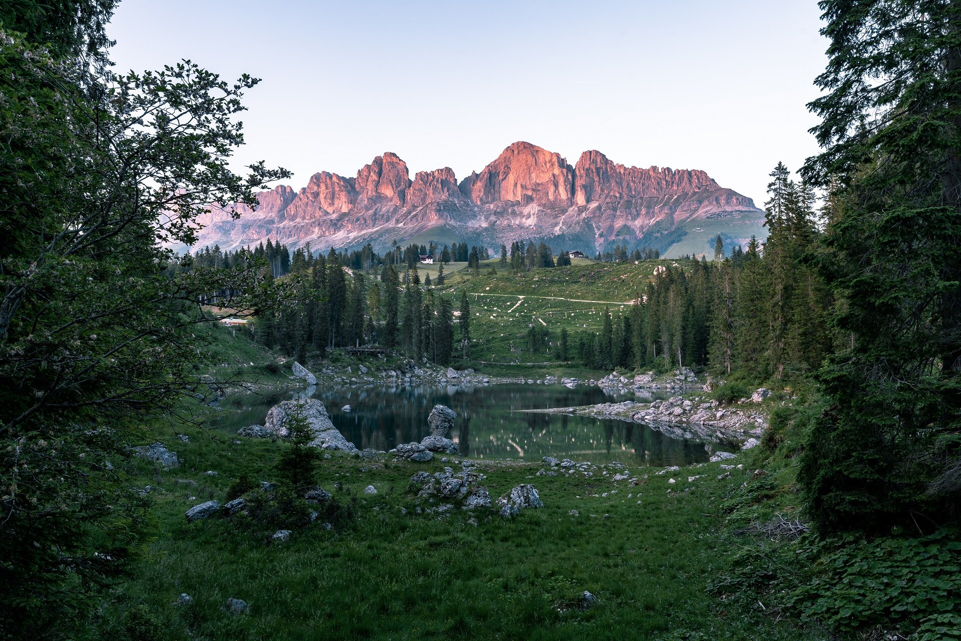 Passo Costalunga - Altitudine: 1745 m. s.l.m. | Lago Carezza