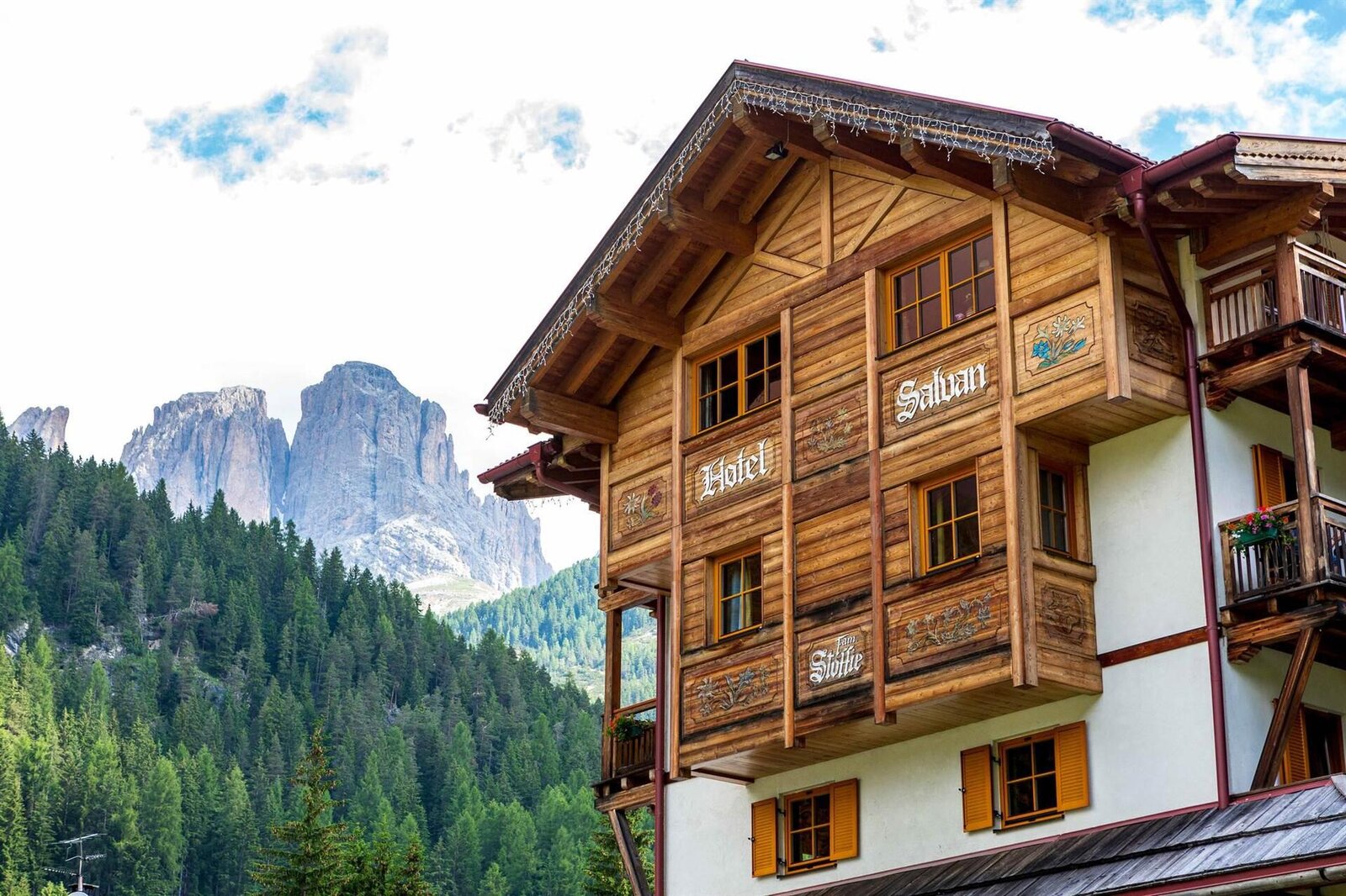 Hotel - Salvan - Campitello di Fassa - Val di Fassa - Dolomiti