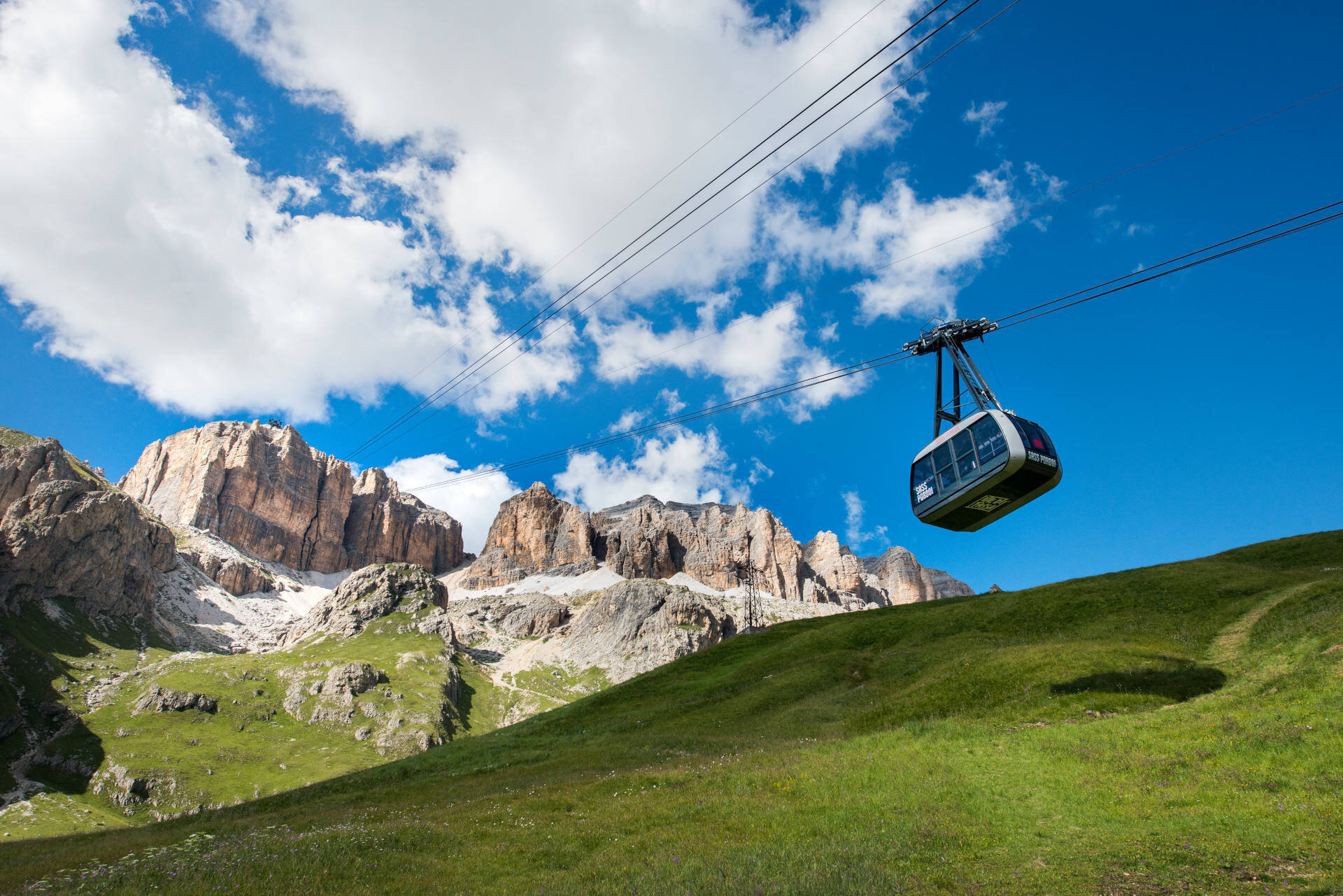 Passo Pordoi - Altitudine: 2239 m. s.l.m. | Val di Fassa